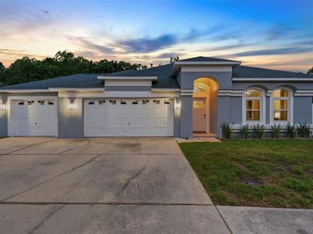 29432 Forest Glen Dr, Wesley Chapel, FL 33543