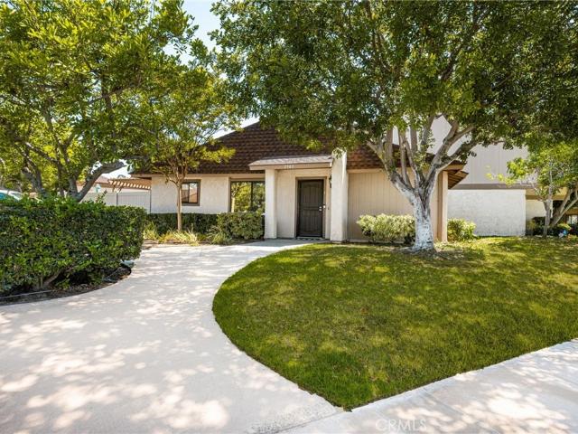2943 N Cottonwood 1
