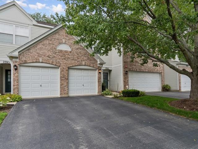 2943 Stonewater Dr Unit 2943, Naperville, IL 60564