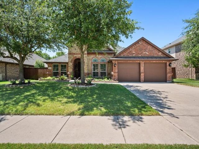 2943 Trail Lake Dr, Grand Prairie, TX 75054