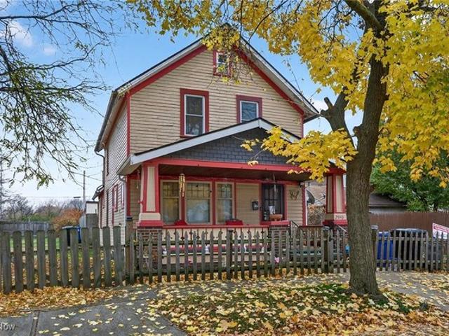 2943 W 17th St, Cleveland, OH 44113