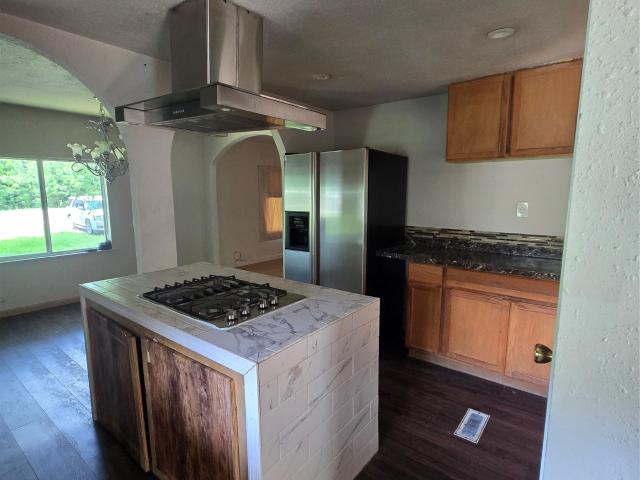 294 County Road 3415