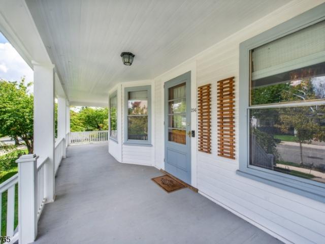 294 Claremont Ave