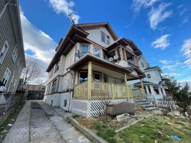 294 Garfield Ave #1, Bridgeport, CT 06606