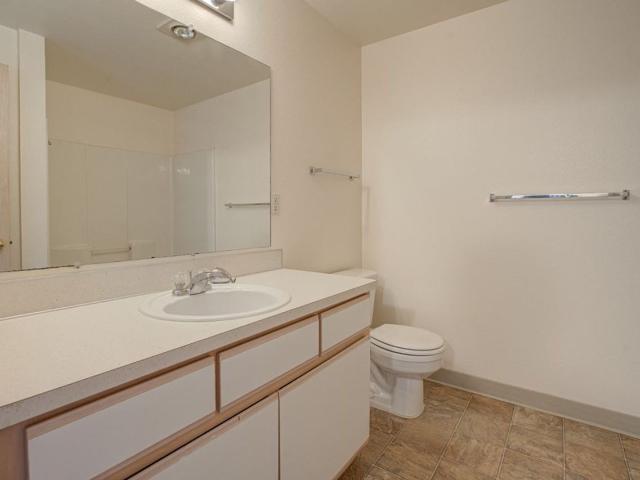 #294 FIELDSTONE APARTMENTS 1 Bedroom Apartment for Rent at 1973 45th Ave Ne, Salem, OR 97305 East Lancaster