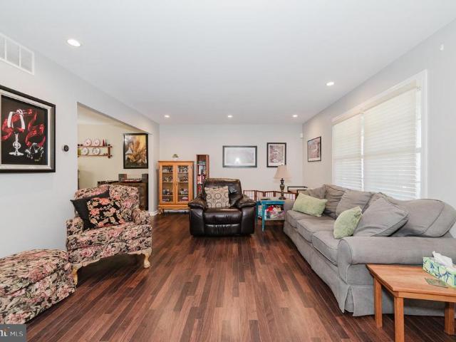 294 Lakeview Drive