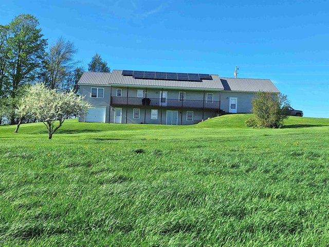 294 Lyon Rd, Derby, VT 05830