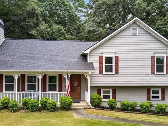 294 N Briar Rdg, Woodstock, GA 30189