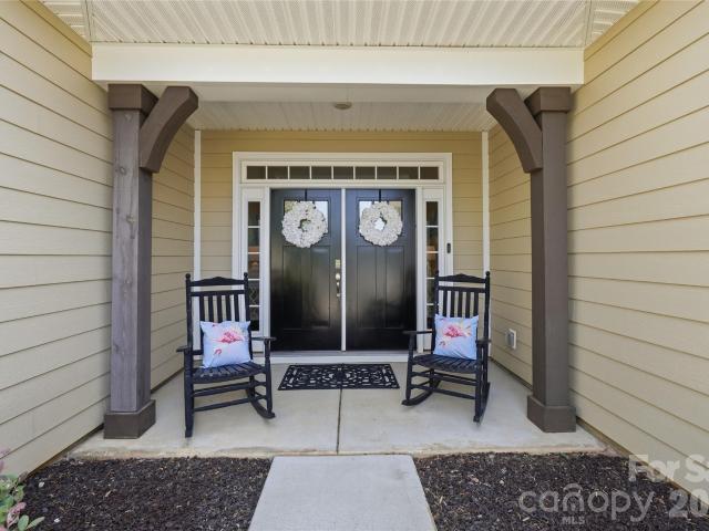 294 Robinwood Lane