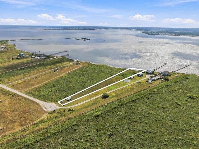 294 Retreat Dr, Taft, TX 78390