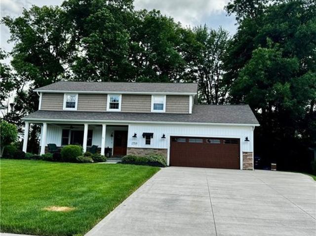 2954 Marion Pkwy, Brunswick, OH 44212