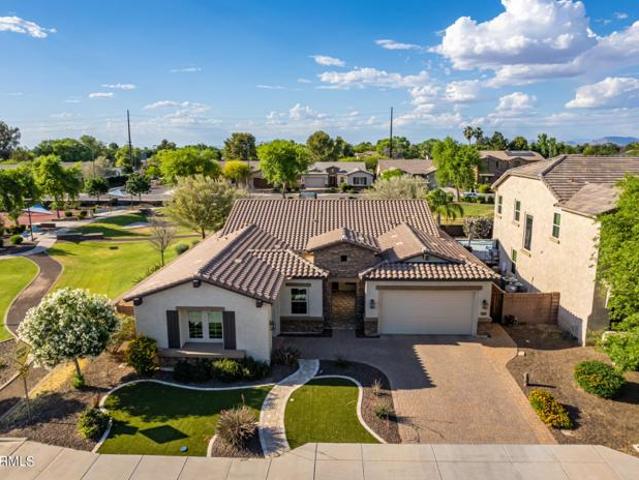 2954 E Longhorn Dr, Gilbert, AZ 85297