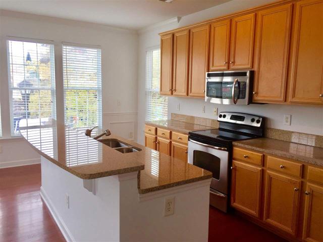 2954 Yancey Way Unit A Upstairs Only