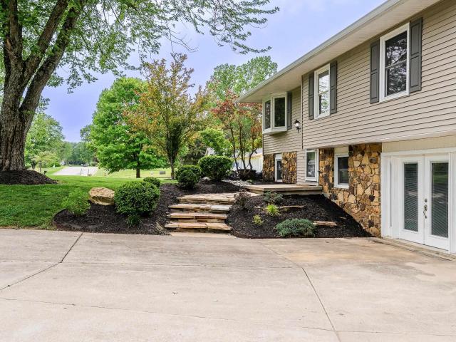 2955 E Carowinds Court