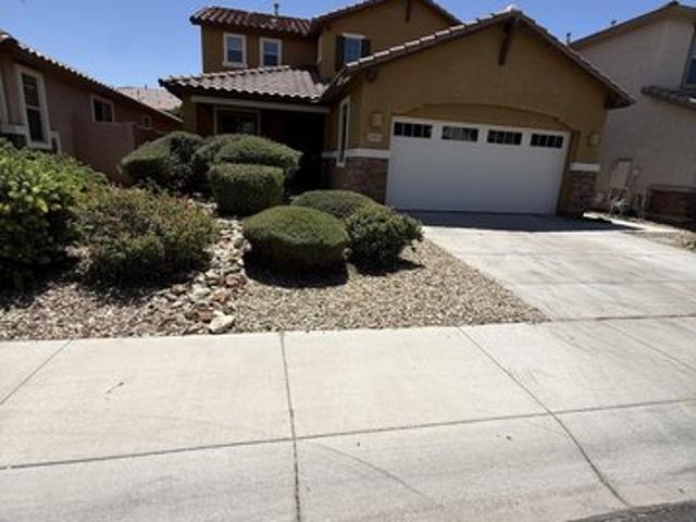 2955 E Saltsage Dr, Phoenix, AZ 85048