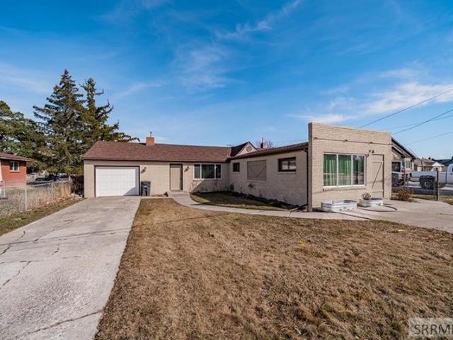 2955 S Central Ave, Ammon, ID 83402