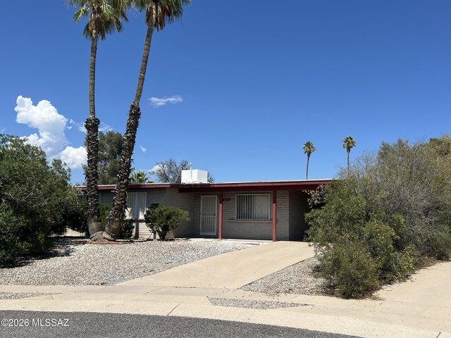 2955 S Kolb Rd, Tucson, AZ 85730