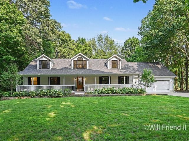 2955 66th St, Fennville, MI 49408