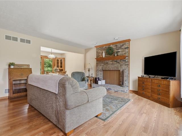 2956 Acre Rd