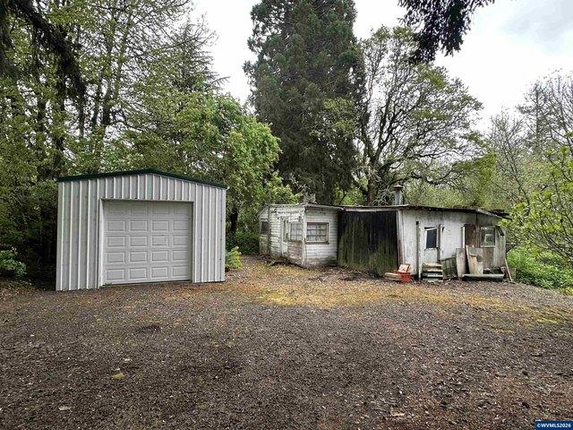 29570 Harvest Dr SW, Albany, OR 97321