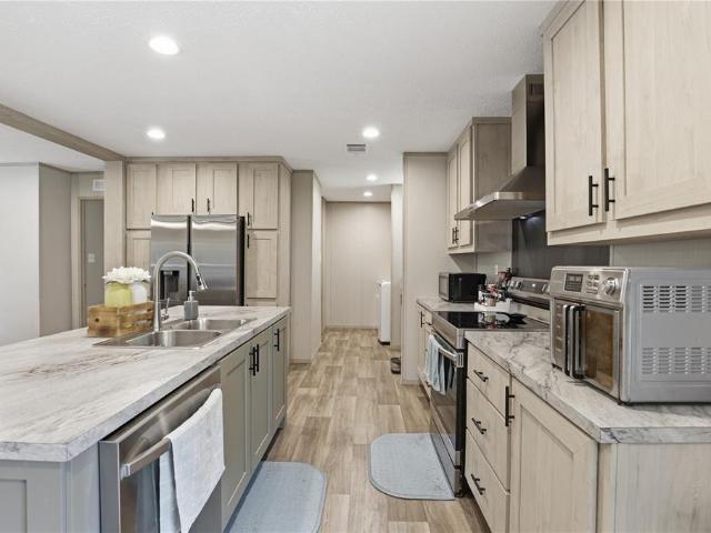 29578 SW 63rd Ave, Newberry, FL 32669 | MLS #GC538908