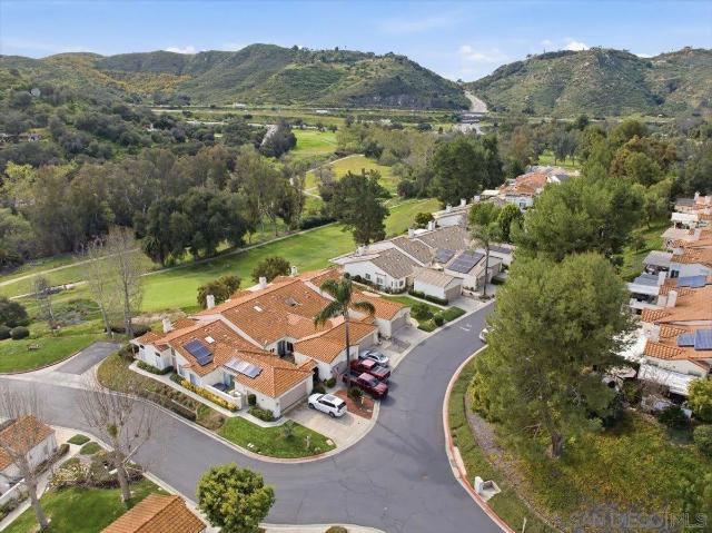 29585 Circle R Greens Dr, Escondido, CA 92026 | MLS #260015