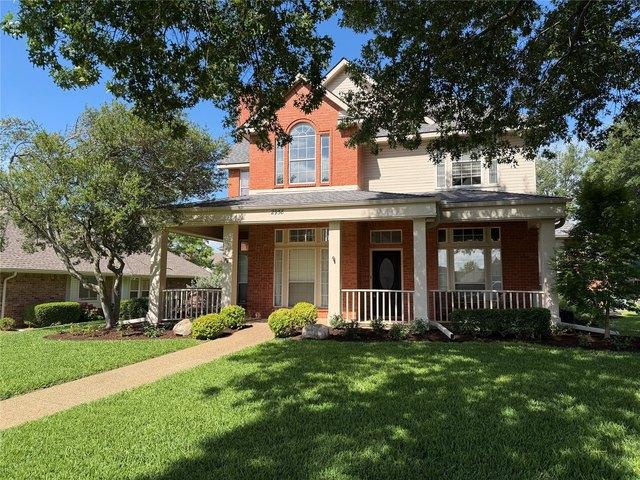 2958 Oak Dr, Rockwall, TX 75032