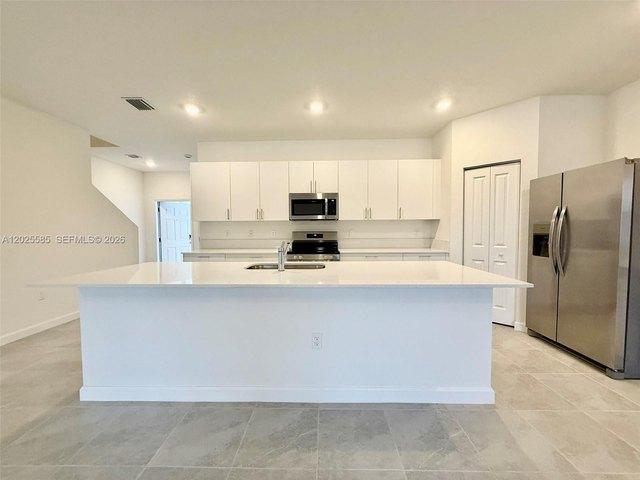 2958 Park Pl Unit 5838, Dania Beach, FL 33312