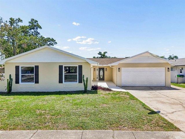 2959 Maple Ct, Dunedin, FL 34698