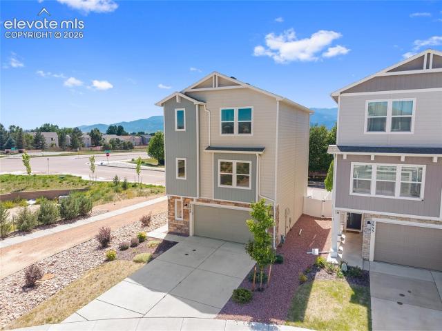 2959 Silver Hawk Avenue