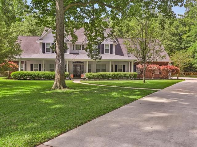 29503 Commons Superior Dr, Huffman, TX 77336
