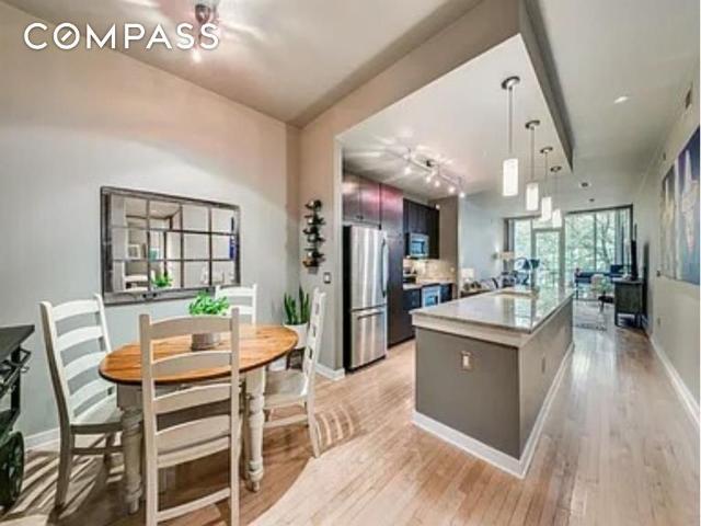 2950 McKinney Ave 211, Dallas, TX