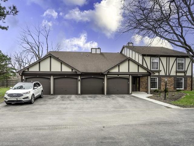2950 Northampton Dr Apt B2, Rolling Meadows, IL 60008