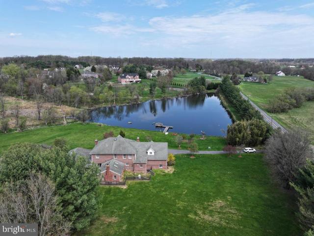 2950 Hobbs Road