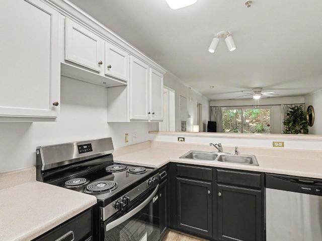 2950 Trailwood Pines Lane 104