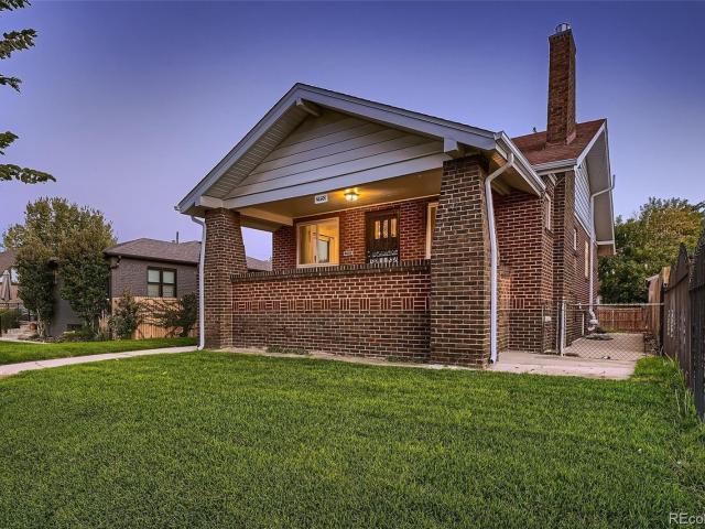 2950 W 39th Avenue