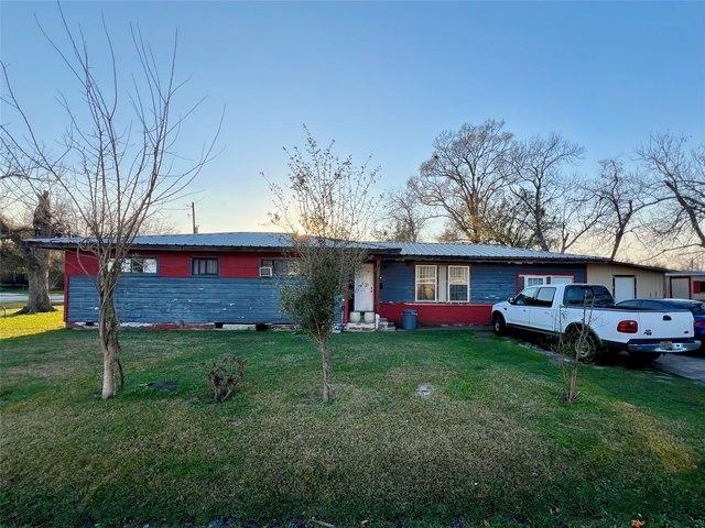 2950 Waco St, Beaumont, TX 77701
