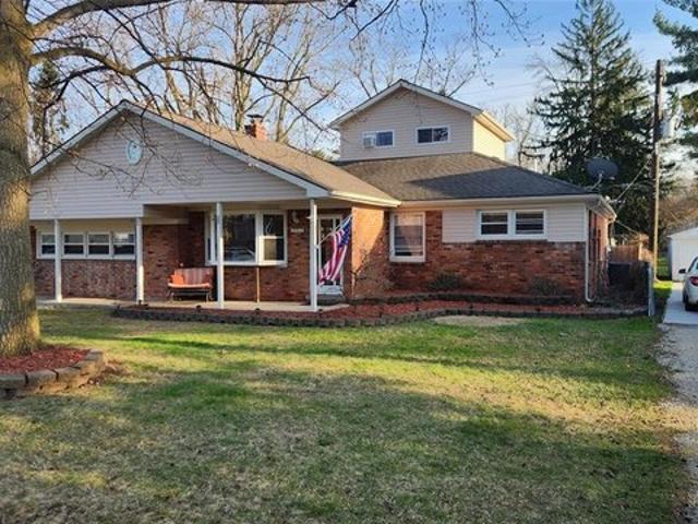 29513 Greenland St, Livonia, MI 48154