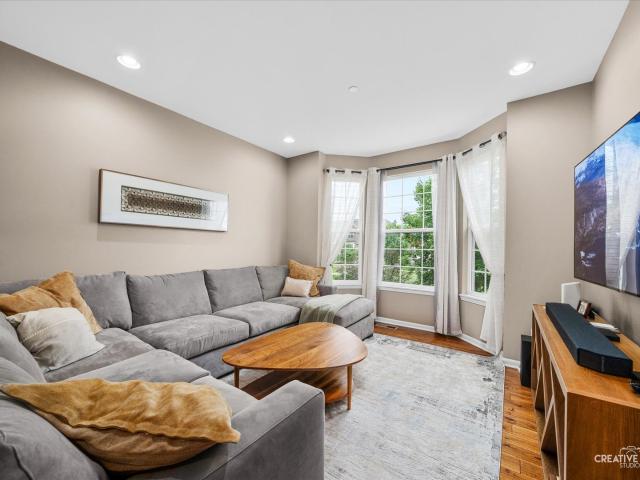 2951 Henley Lane