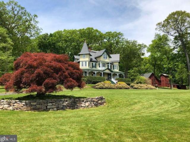 2951 Holicong Rd, Doylestown, PA 18902