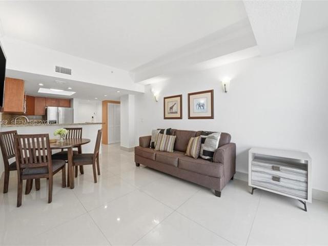 2951 S Bayshore Dr Unit 1111, Miami, FL 33133