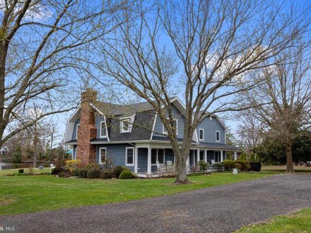 29521 Porpoise Creek Rd, Trappe, MD 21673