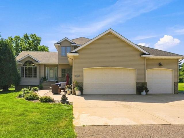 29528 th St NW, Princeton, MN 55371