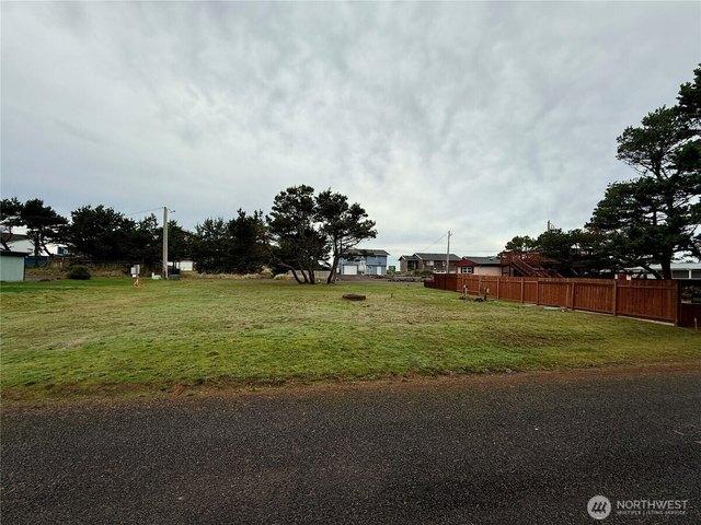 29528 G St Lot 14, Ocean Park, WA 98640