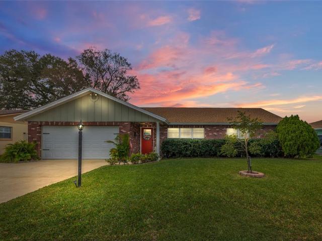 2952 Carriage Dr, South Daytona, FL 32119 | MLS #O6374