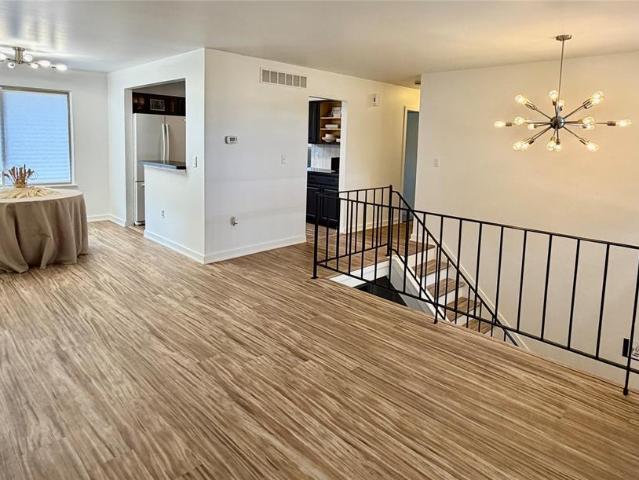 2952 Roundtree Drive