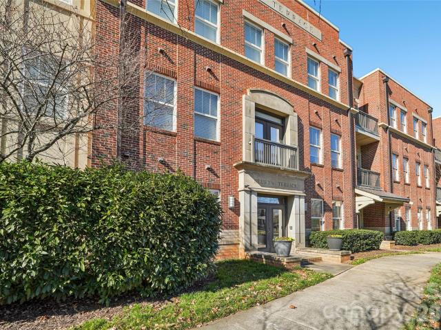 2952 Selwyn Ave, Unit 203, Charlotte, NC 28209 | MLS #4336 | Compass