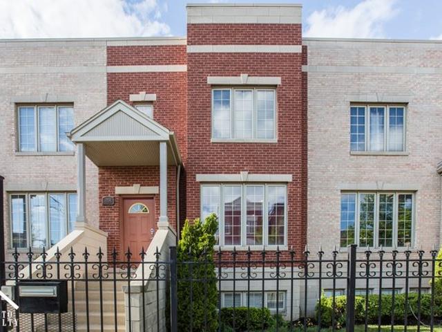 2952 W Warren Blvd, Chicago, IL 60612