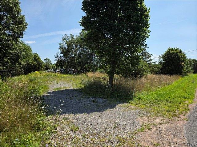 29530 Ashland Rd, Chaumont, NY 13622