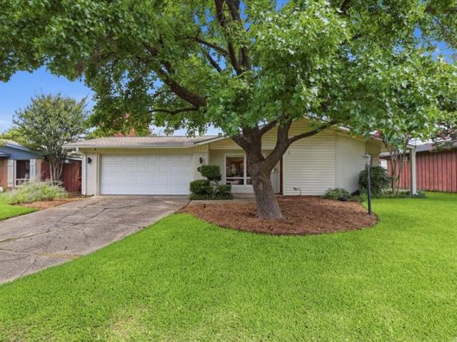 2953 Silverton Dr, Dallas, TX 75229